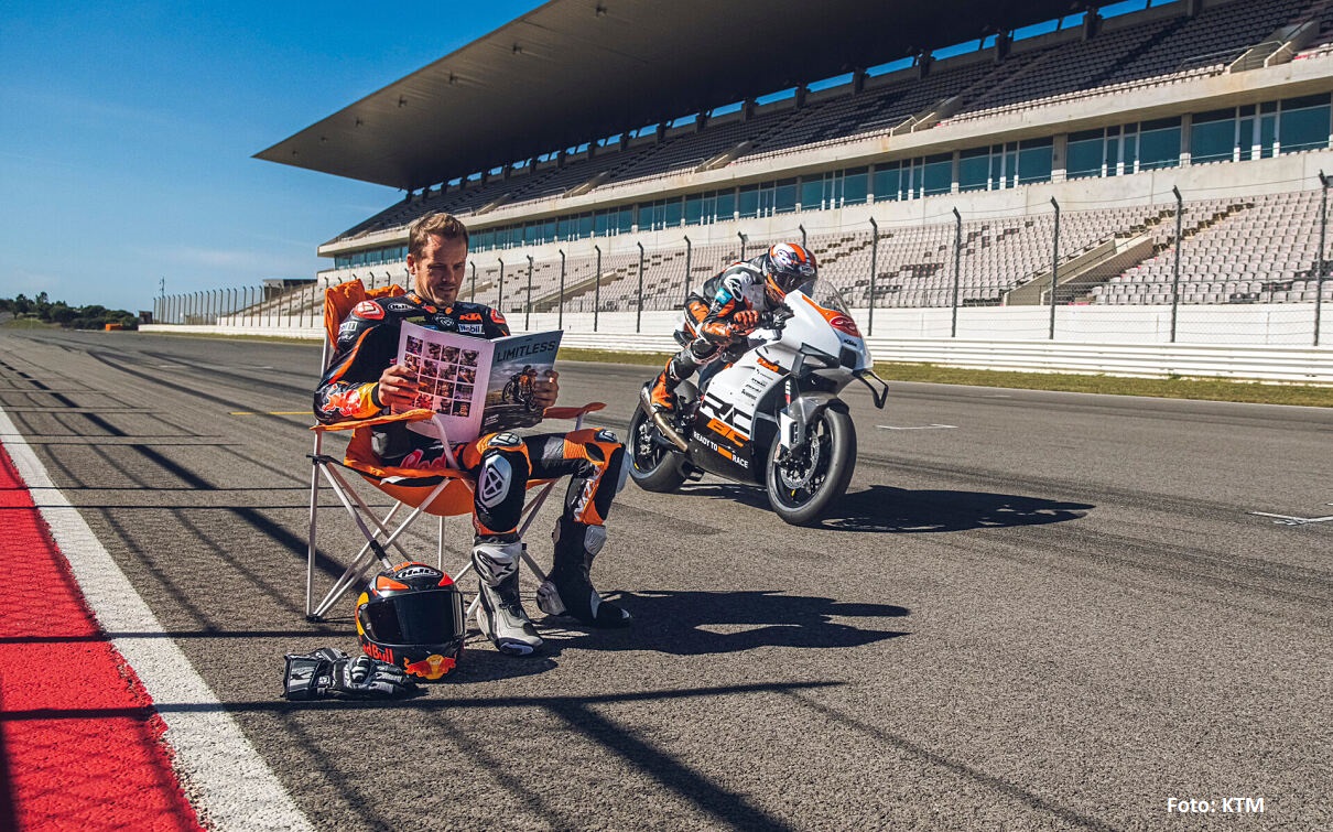 KTM: 70 Jahre Erfolgsgeschichte mit dem Magazin „LIMITLESS“